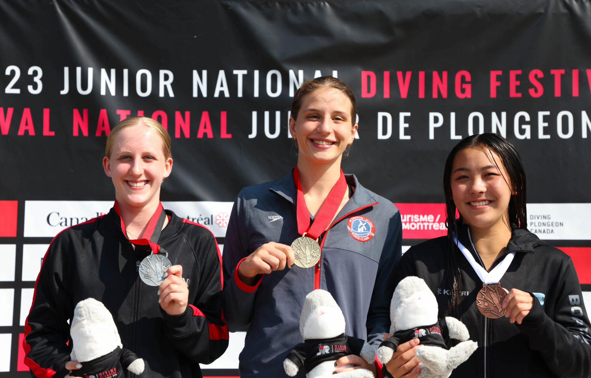 SONYA PALKHIVALA WINS AGAIN! - Diving Canada